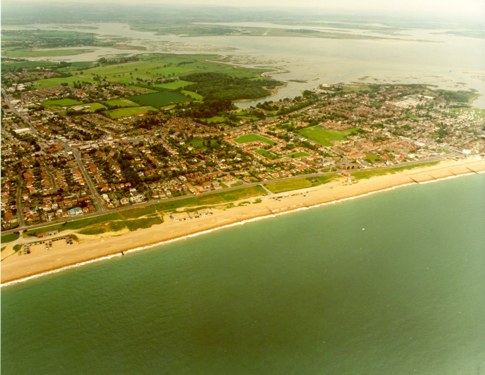 Beach Guide: Eastoke Corner | Hayling Island Beaches | Hayling Island Site